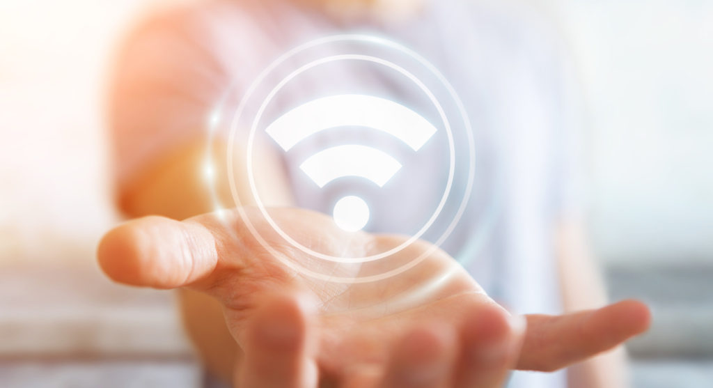 5 Compelling Reasons Why We Need WiFi in Schools | Donklephant